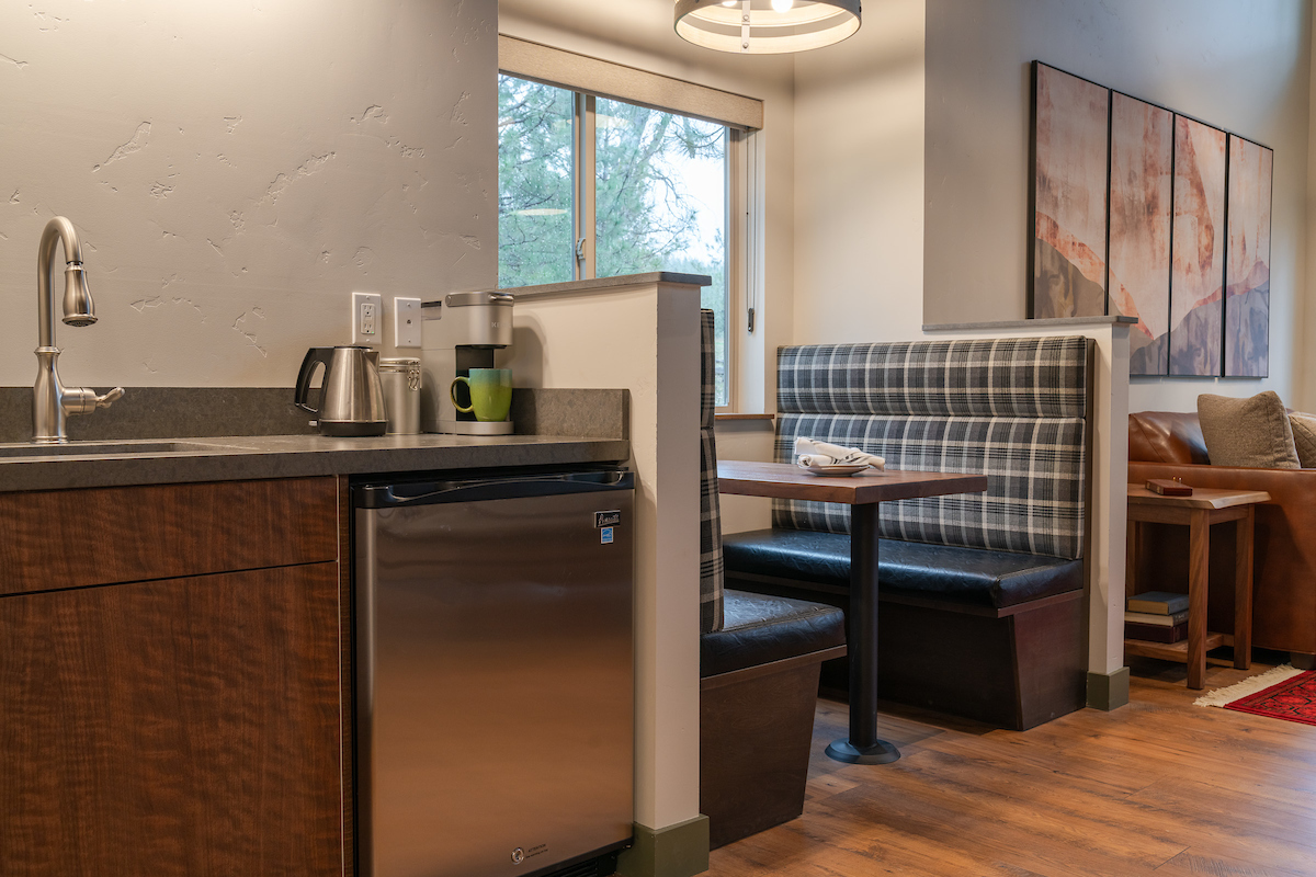 Cottages & Villas Photo Tour - Firefall Ranch Yosemite